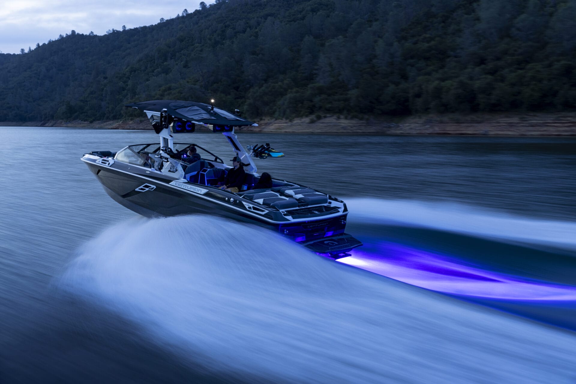 The 2025 Centurion Ri265—The Best Experience on the Water | Centurion Boats